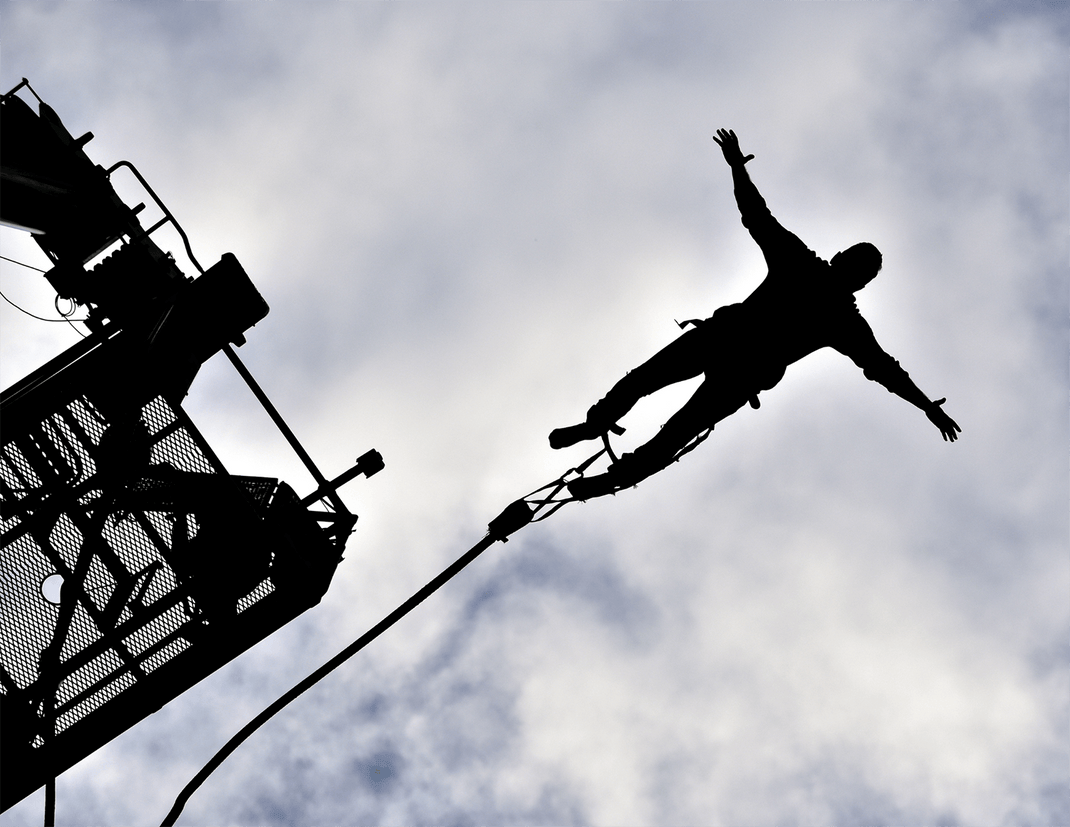 Montreal Bungee | The Highest Bungee Jump in Canada – Montréal Bungee