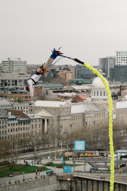 Montreal Bungee | The Highest Bungee Jump in Canada – Montréal Bungee